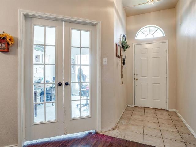 1013 Hidden Lake Drive