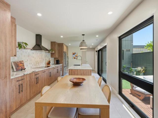 1013 Kingston Lane
