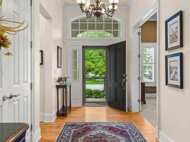 1013 Ridgeview Drive