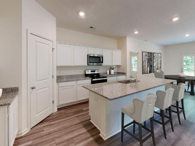 1013 Star Skye Drive