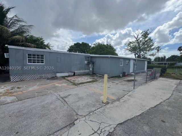 1013 SW 128th Ave, Miami, FL 33184