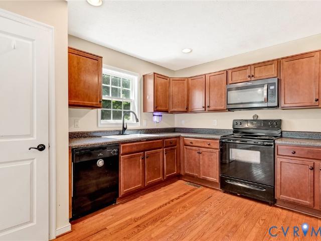 1013 Sycamore Crest Drive