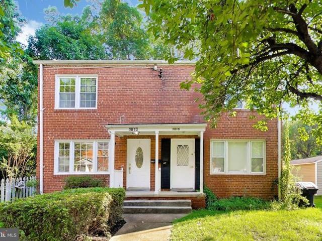 1013 S Buchanan St, Arlington, VA 22204