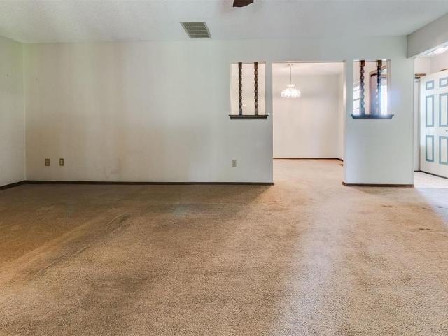 1013 S Morgan Drive