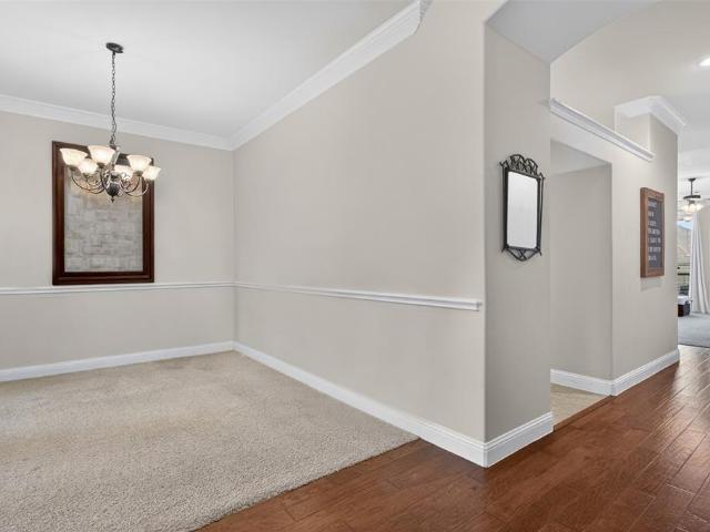 1013 Somerset Circle