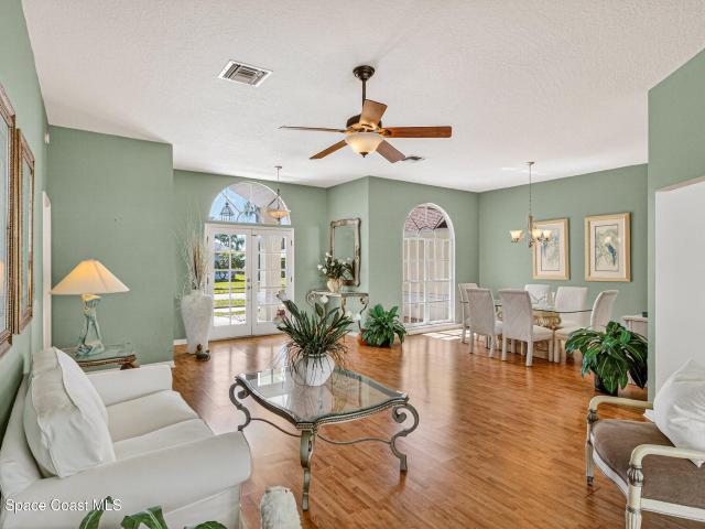 1013 Spanish Wells Dr, Melbourne, FL 32940 | MLS #1075