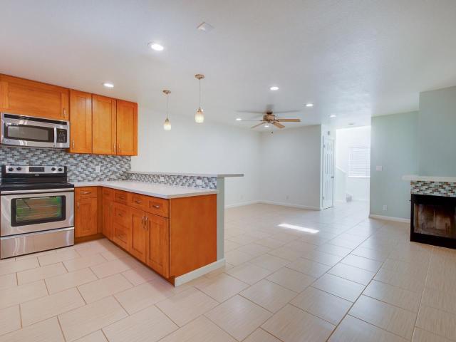 1013 Woodside Road