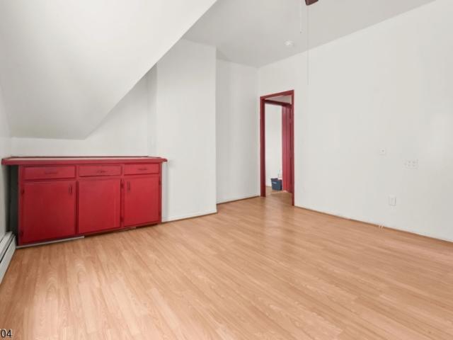 101 103 Sheridan Ave