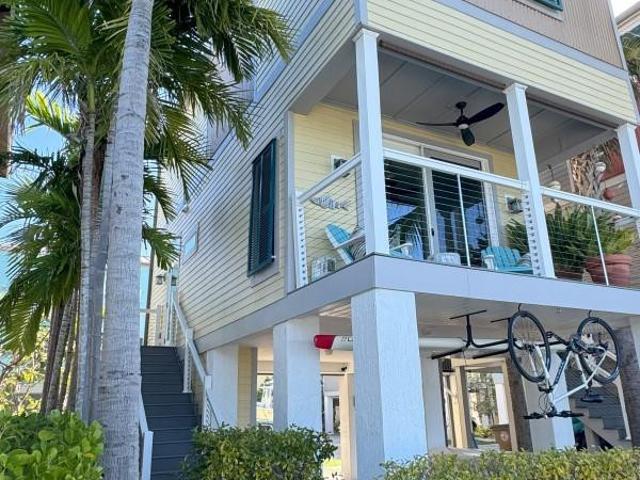 101 11th St, Marathon, FL 33050 | MLS #F10556 | Compass