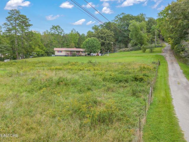 101 142 Autumn Lane, Kingston, US, TN