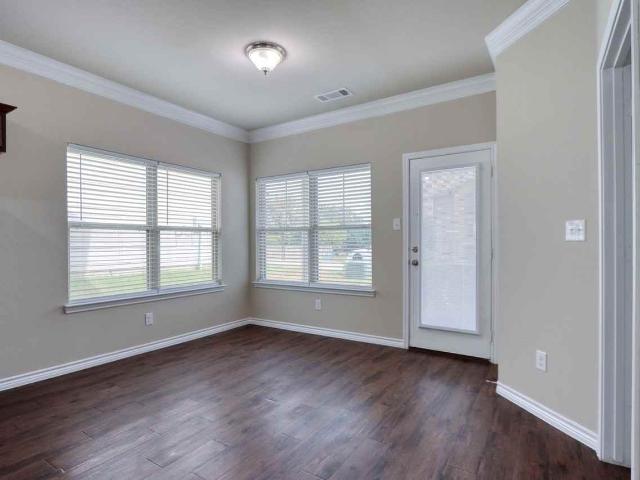 101 155 E Maple Ridge Ct 3 Bedroom Home for Rent at 101 E Maple Ridge Ct, Midlothian, TX 76065