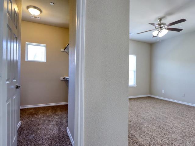 101 155 E Maple Ridge Ct 3 Bedroom Home for Rent at 101 E Maple Ridge Ct, Midlothian, TX 76065
