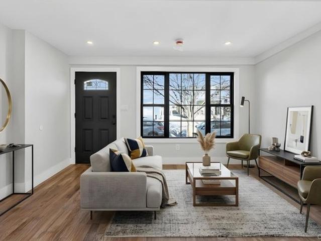 101 1 th St, Ozone Park, NY 11416
