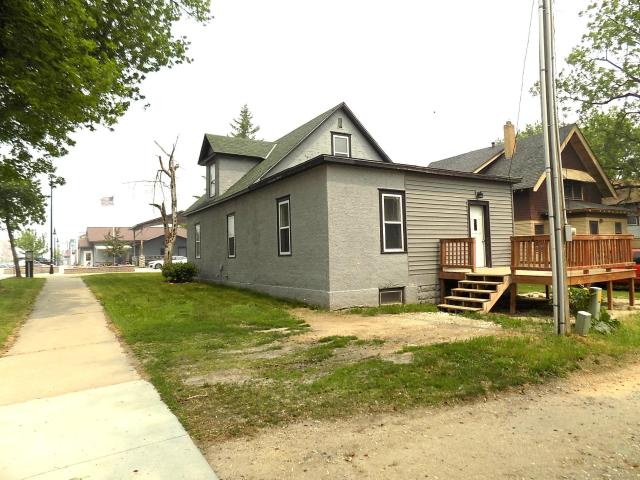 101 1st Street SE