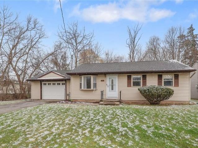 101 2nd St, Fayetteville, NY 13066