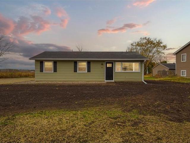101 6th Ave NW, Dodge Center, MN 55927