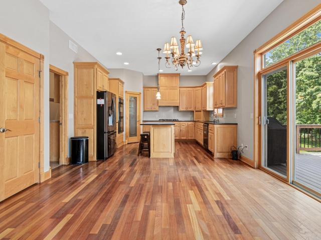 101 8th Avenue SE