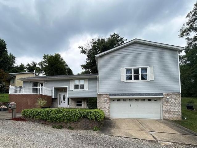 101 Country Estates Rd, Wheeling, WV 26003