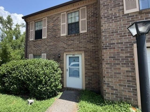 101 Coventry Woods Dr, Madison, TN 37115