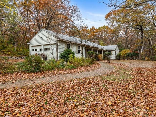 101 Cobble Hill Road