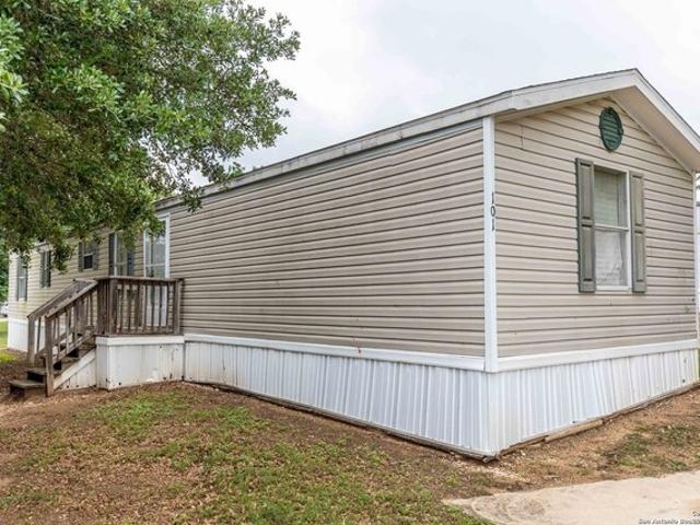 101 Coconut Palm, Schertz, TX 78154