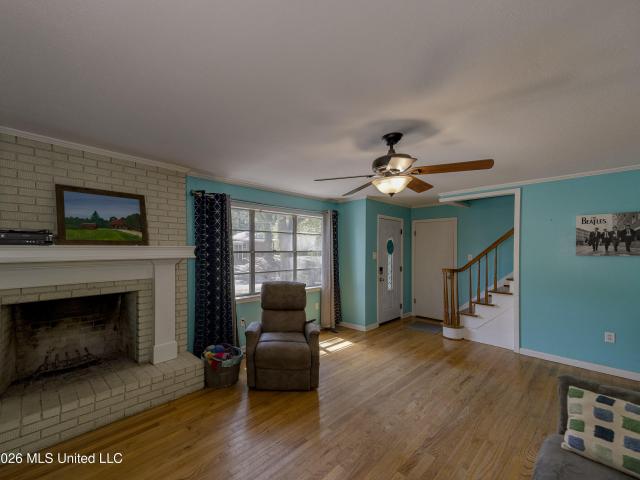 101 Colonial Drive