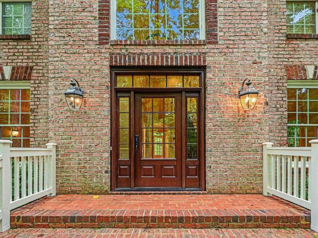 101 Collinson Drive