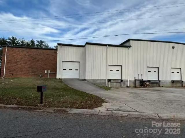 101 Commercial Dr, Mooresville, NC 28115 MLS 4206409