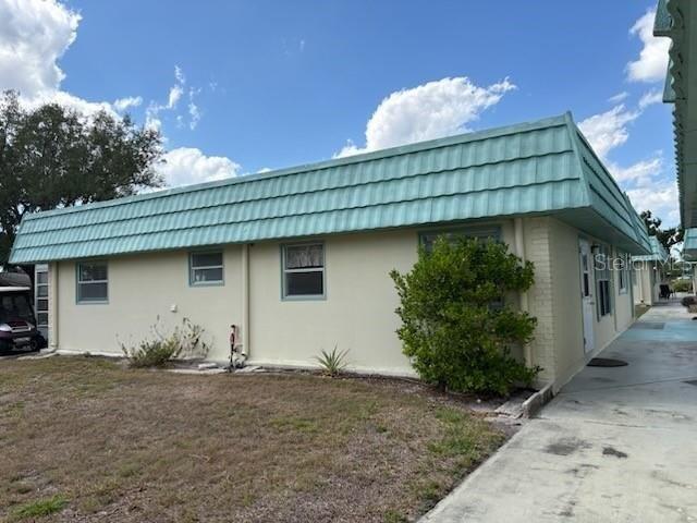 101 Cambridge Trl Apt 200, Sun City Center, FL 33573
