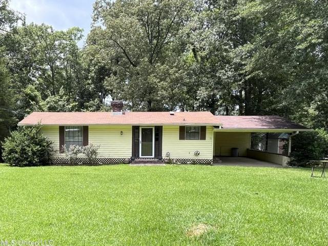 101 Camellia Cir, Florence, MS 39073
