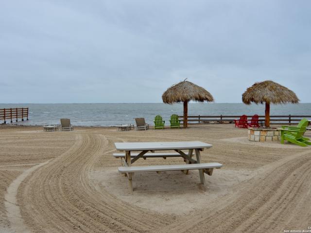 101 Caribbean Dr, Corpus Christi, TX 78418 | MLS #1832