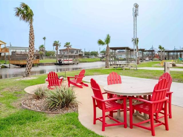101 Caribbean Dr, Unit 6, Corpus Christi, TX 78418 | MLS #466191