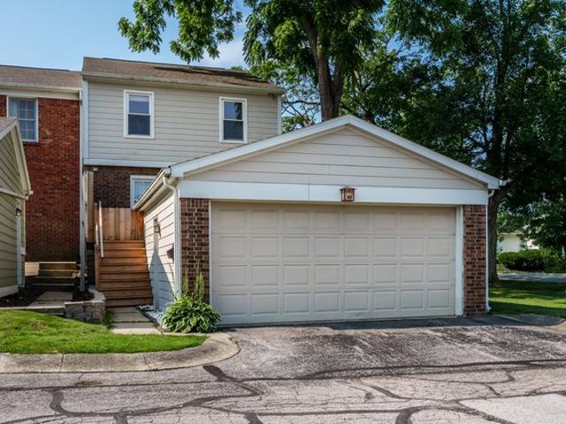 101 Carmelaire Dr, Carmel, IN 46032