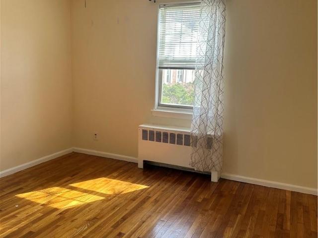 101 Carpenter Avenue B7