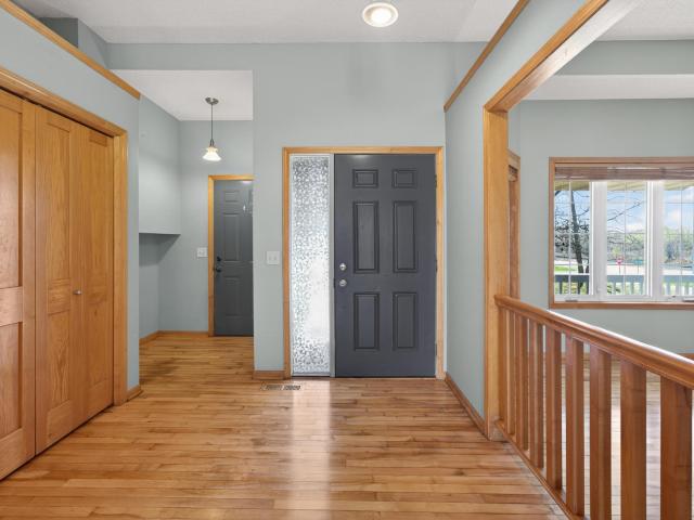 101 Carriage Hill Drive E