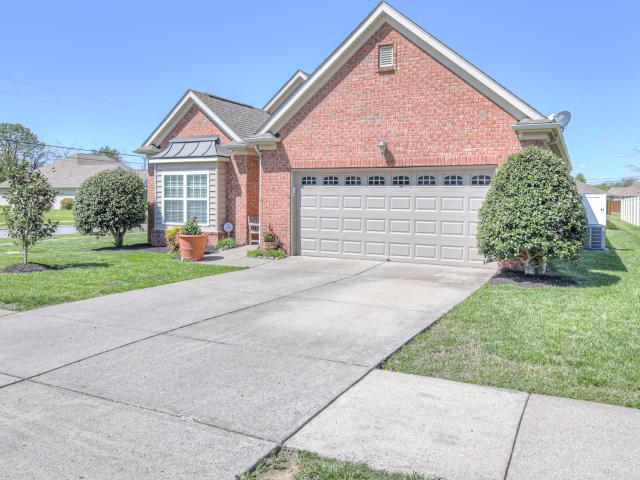 101 Carter Grove Ct