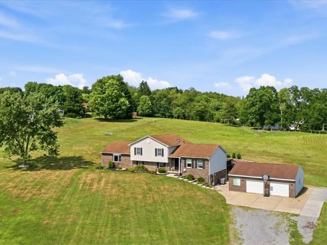 101 Charles Ln