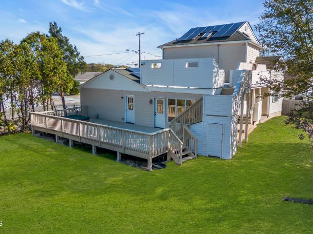 101 Clearwater Dr, Forked River, NJ 08731 | MLS #22614
