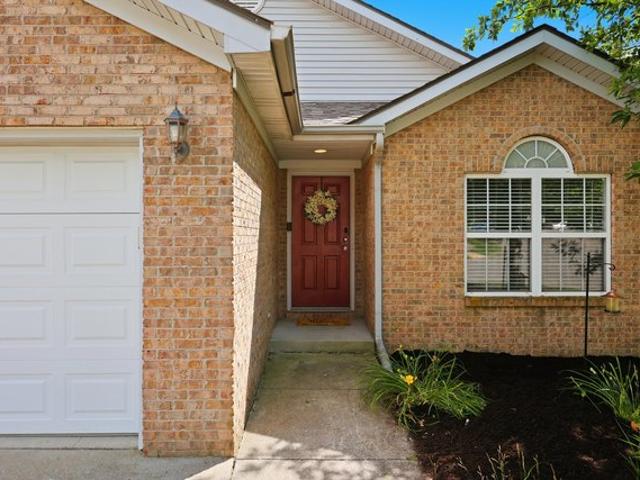101 Clover Valley Dr, Lexington, KY 40511