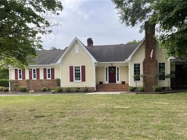 101 Crescent Dr, Franklin, VA 23851