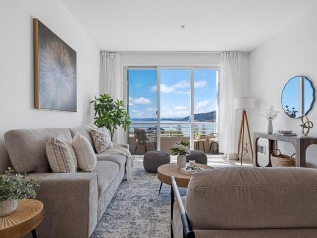 101 Crescent Way Apt 2108, San Francisco, CA 94134
