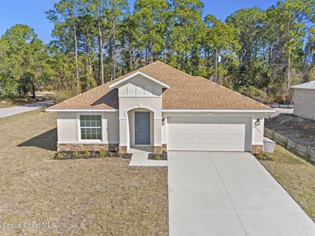 101 Crosspoint St SE, Palm Bay, FL 32909