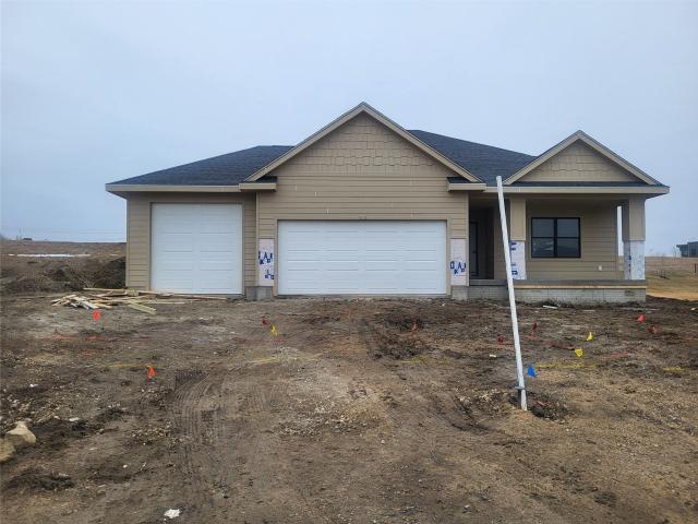 101 Crossroads Ct, Polk City, IA