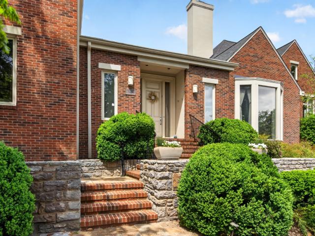 101 Abbottsford