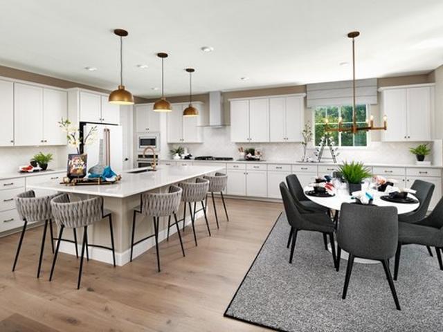101 Abrams Pointe Blvd, Winchester, VA 22602