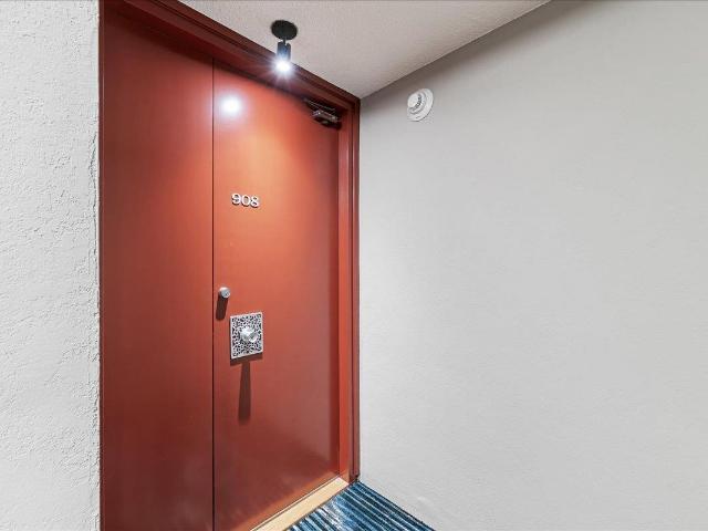 101 Alma St, Unit 908, Palo Alto, CA 94301 | MLS #ML82038 | Compass