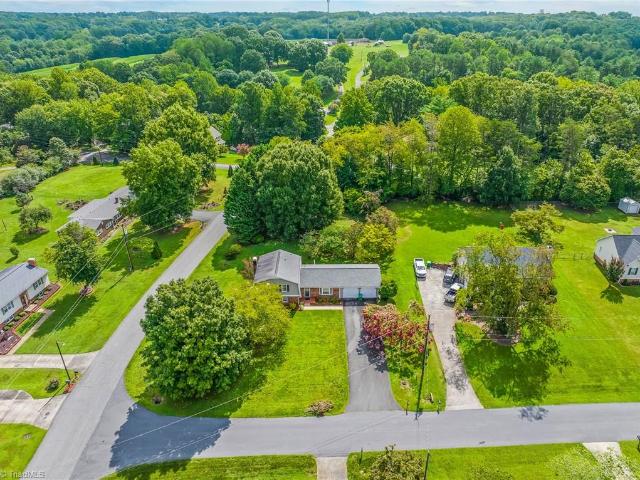 101 Asheview Court