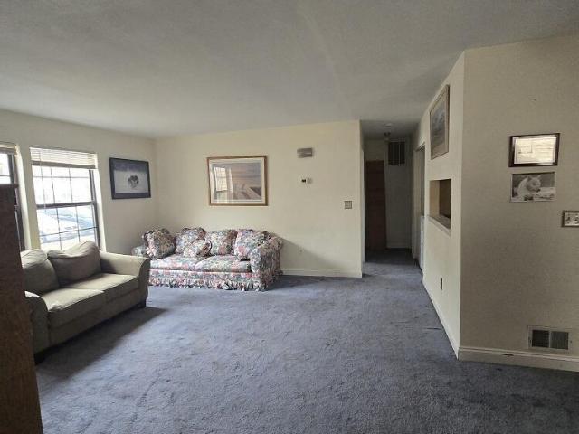 101 Azalea Circle