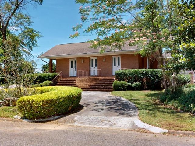 101 Boxwood Court