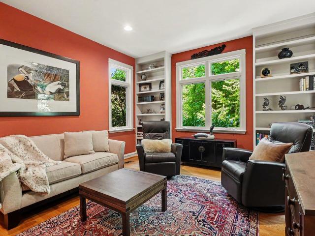 101 Bolinas Way